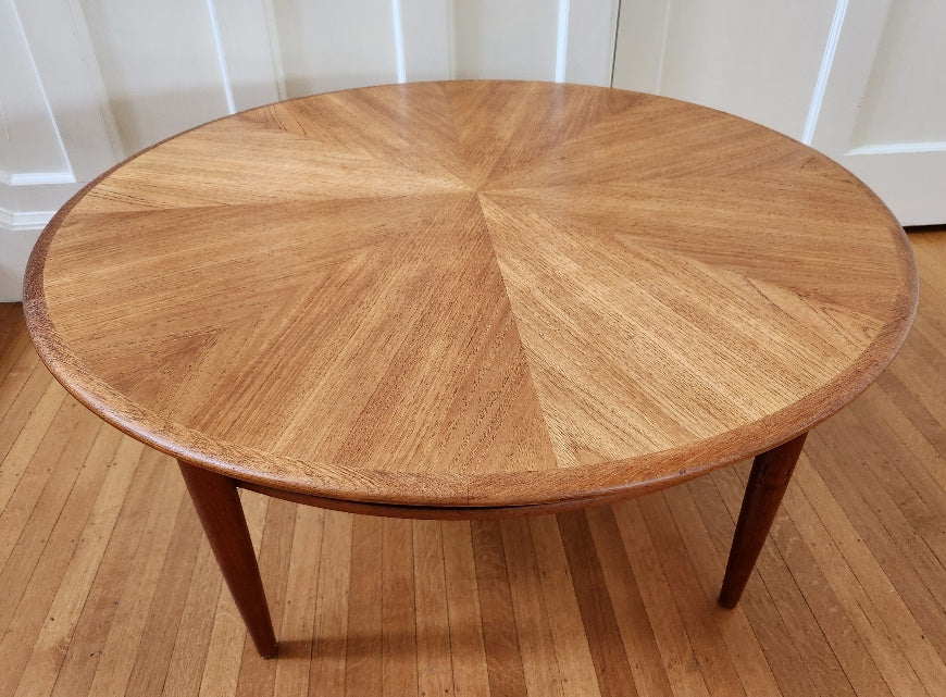 MCM Trioh Round Teak Coffee Table – Cook Street Vintage