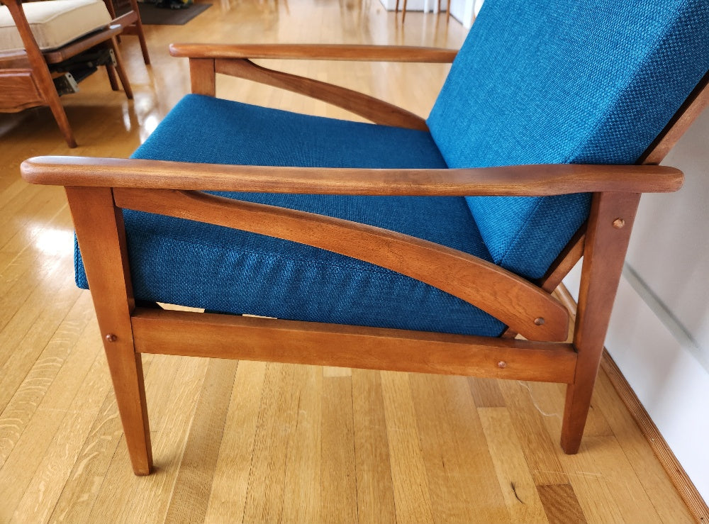 MCM Lounge Chair – Cook Street Vintage