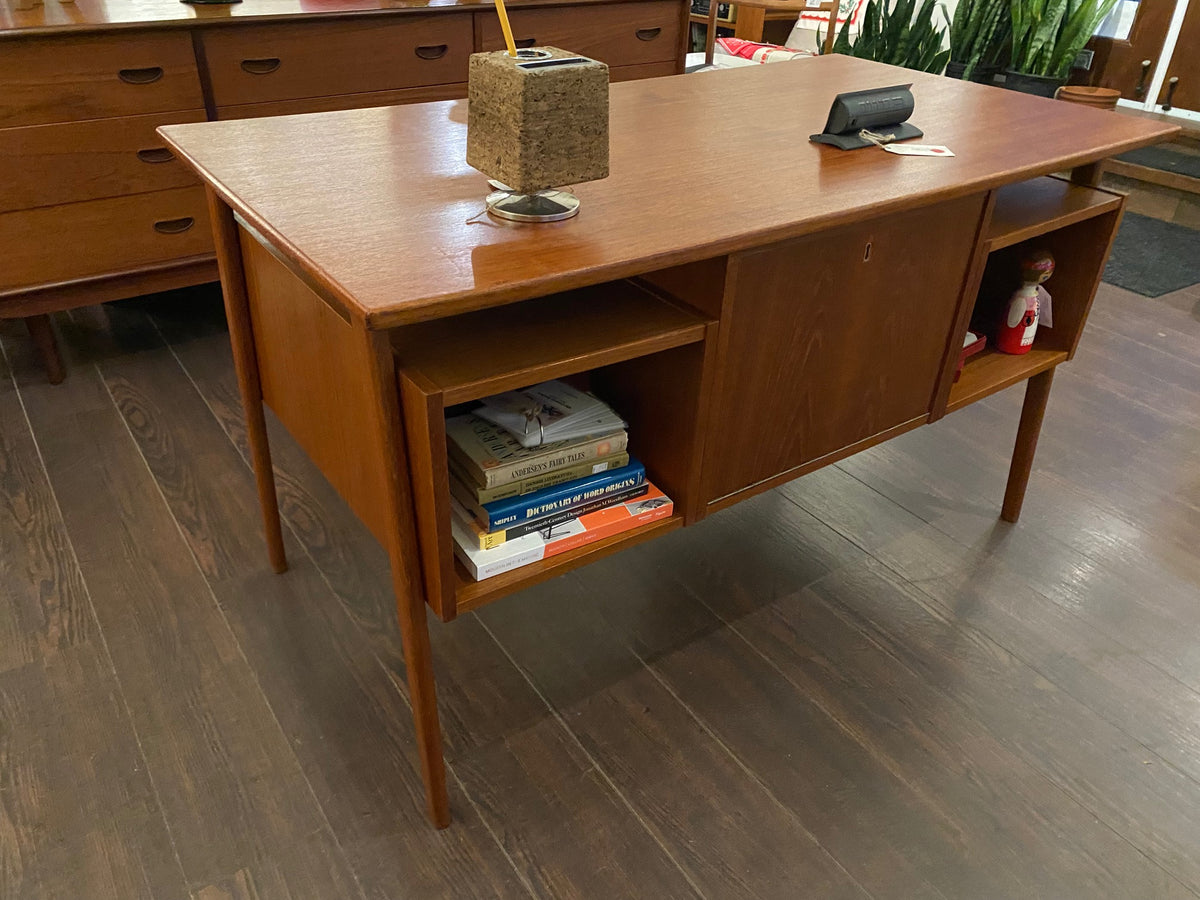 MCM Teak Executive Desk with Floating Top – Cook Street Vintage