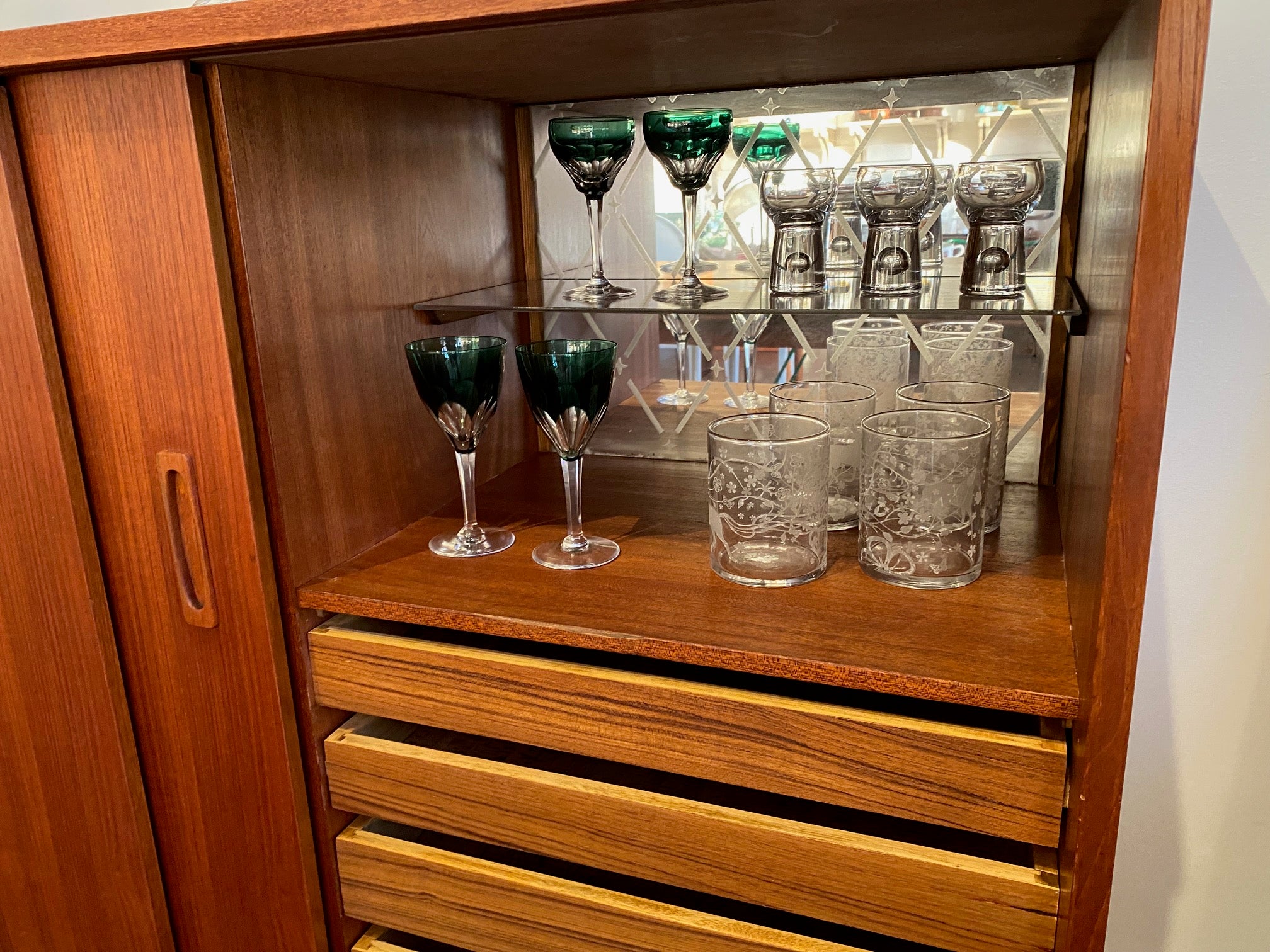 Teak Bar with Sliding Doors and Mirrored Interior – Cook Street Vintage