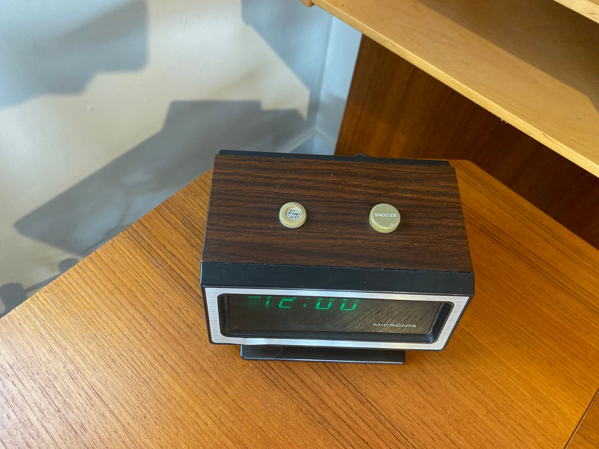 Radioshack Micronta Digital Clock Model 63-815A – Cook Street Vintage