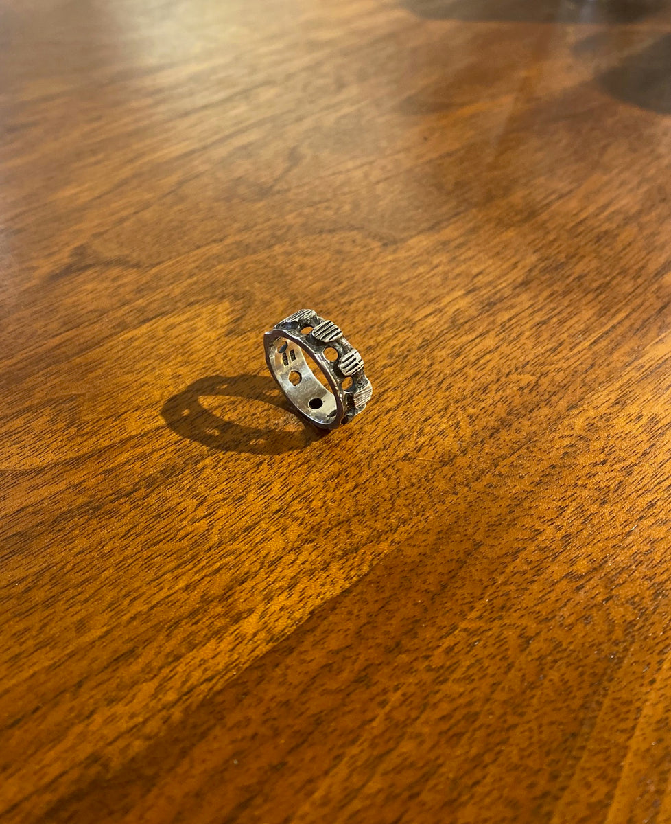 Vintage Textured Sterling Silver Ring – Cook Street Vintage