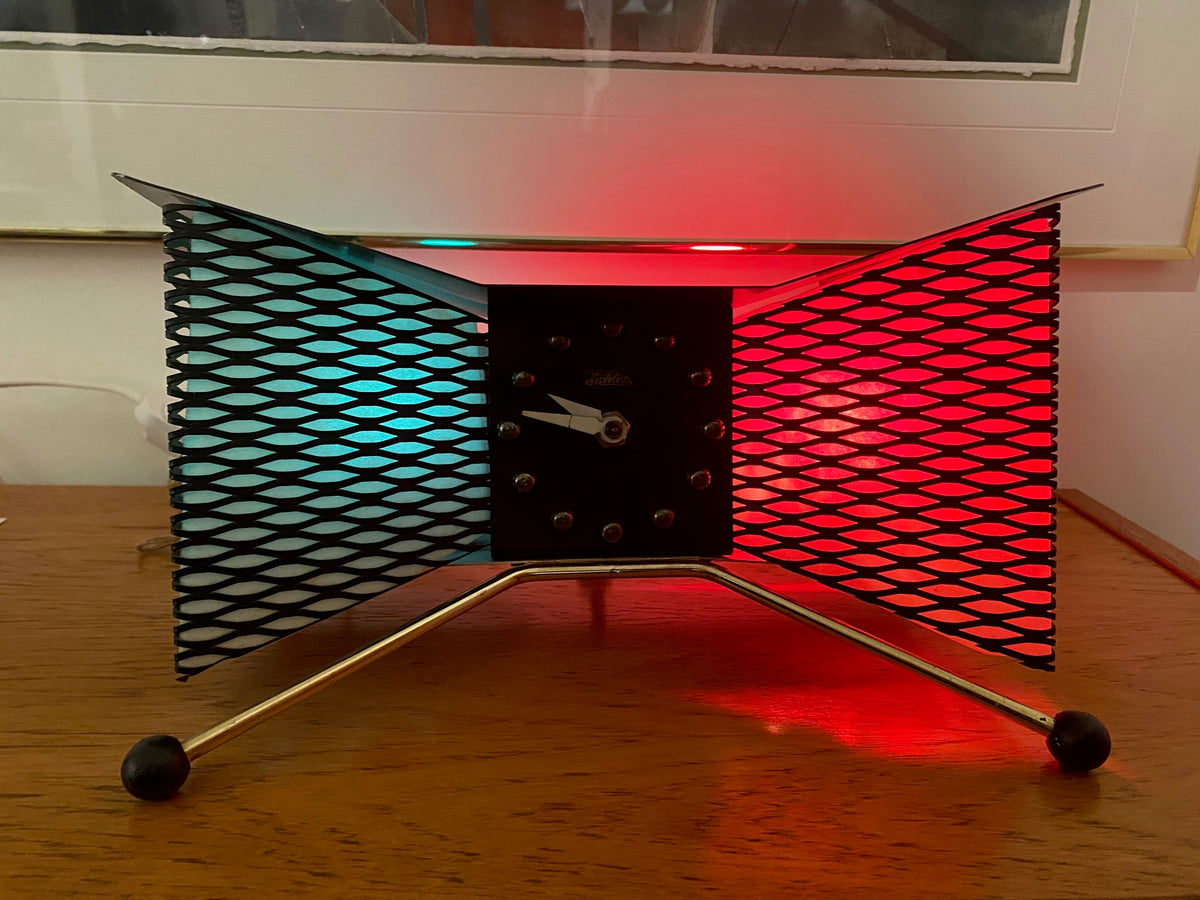 Snider Atomic Electric TV Clock Model 503 – Cook Street Vintage