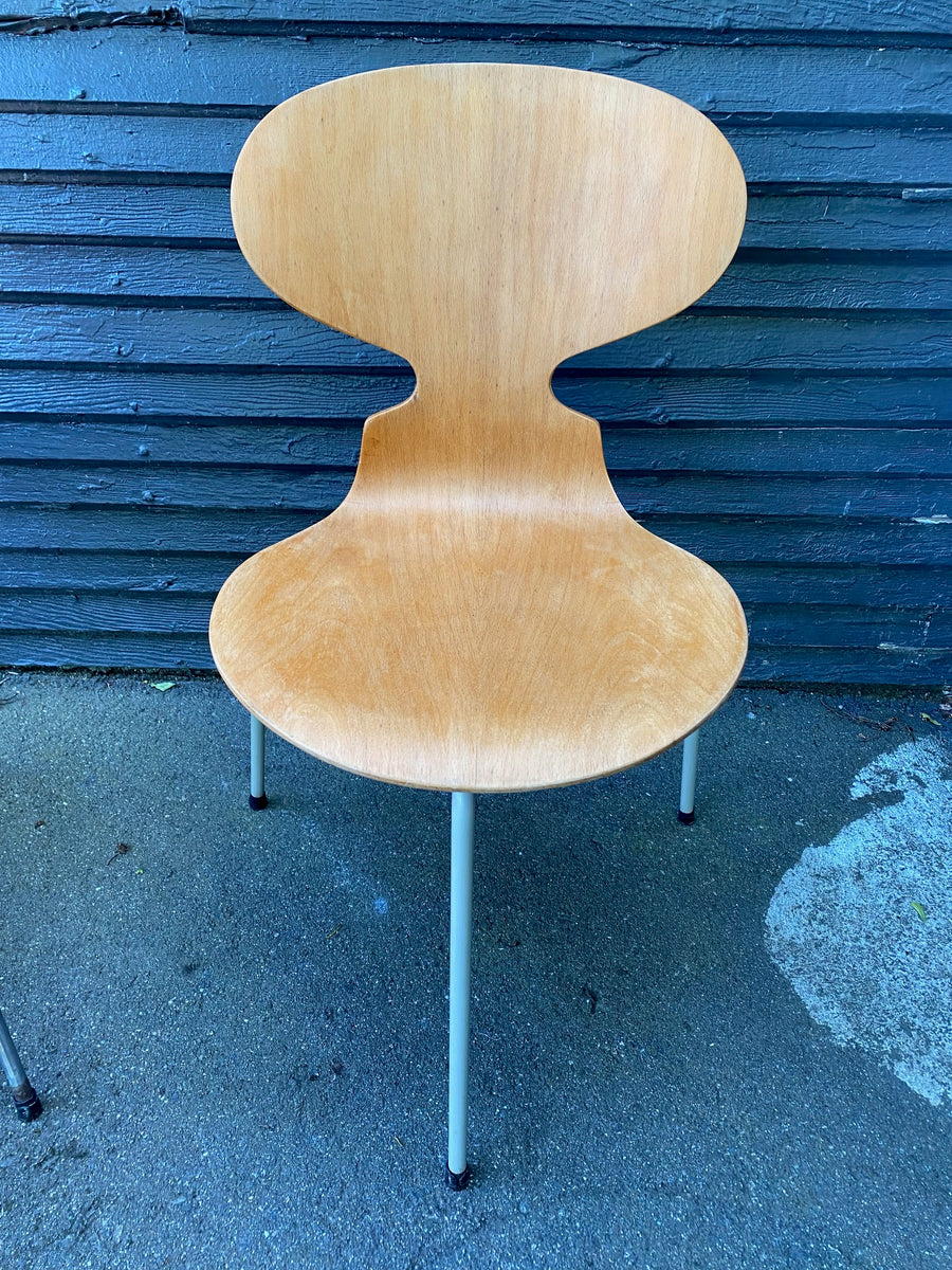 Fritz Hansen Three Legged Ant Chair – Cook Street Vintage
