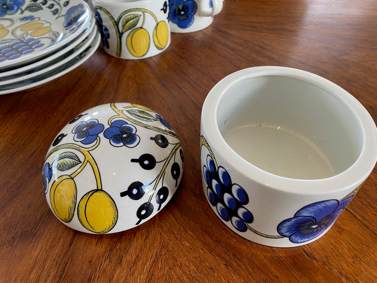 Arabia Paratiis Covered Sugar Bowl/ Jam Pot Designed by Birger ...